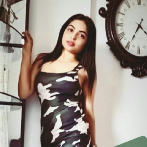 BIGO LIVE'da KOMAL_MISHRA Canlı Yayın İzleyin
