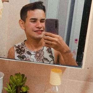 Смотрите Bruno Trindade прямую трансляцию на BIGO LIVE