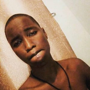 欢迎来到Ayomide Adebayo的直播间