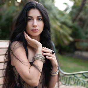 Watch Alina🌔Singer Live Stream on BIGO LIVE