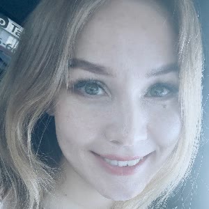 Watch Lily ️ Live Stream on BIGO LIVE
