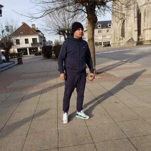 欢迎来到Rafiullah Kochi的直播间