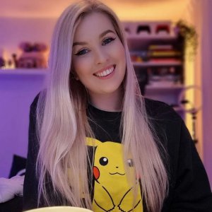 LiveOMG - Live Video Streams. Periscope, YouNow, Vichatter, Smotri.com ...