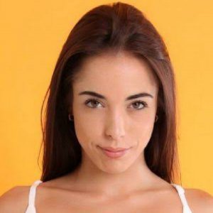 Watch Victoria anne Da Live Stream on BIGO LIVE
