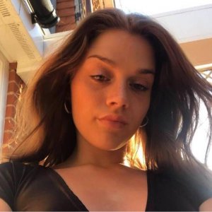 Watch Emily Live Stream on BIGO LIVE