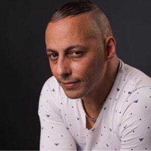 欢迎来到DJ RAFIK DZ 75的直播间