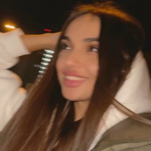 Watch 🖤 Emi Live Stream on BIGO LIVE