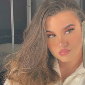 Watch Miranda🇦🇱 Live Stream on BIGO LIVE