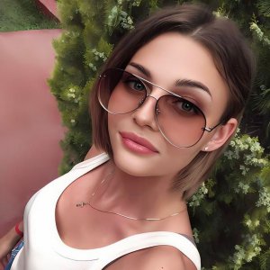 Watch 𝔸𝕝𝕚𝕟𝕒 ️‍🔥 Live Stream on BIGO LIVE