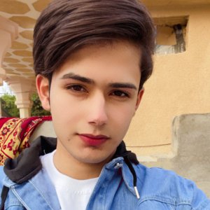 Watch .𝓐𝓵𝓲 Live Stream on BIGO LIVE