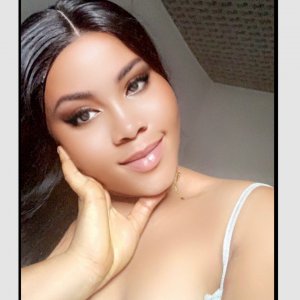 Watch 🍍🍟Big Purr🌈 Live Stream on BIGO LIVE