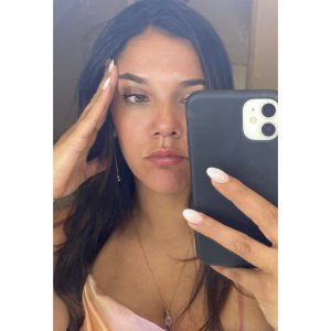 Watch 🌹Engelina 🇸🇷 Live Stream on BIGO LIVE