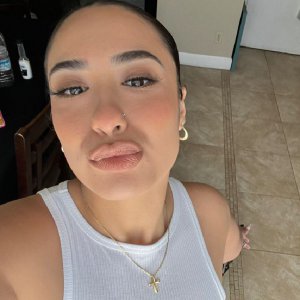 Watch Becky rose Live Stream on BIGO LIVE