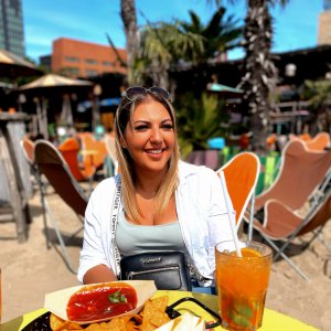 Watch 🍸 𝑍𝐸𝐿𝑂𝑂 😈 Live Stream on BIGO LIVE