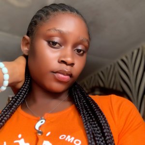 Watch Sweet Lizzy 🐝🐝 Live Stream on BIGO LIVE