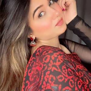 欢迎来到Ziddi Dimple…的直播间