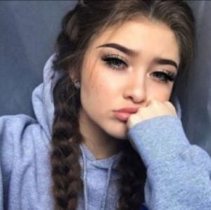 Regardez Queen Nina en direct sur BIGO LIVE.