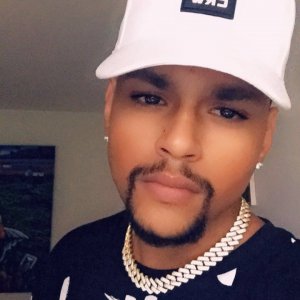 Watch ꧁༺ 𝓣𝓸𝓷𝔂 ༻꧂ Live Stream on BIGO LIVE