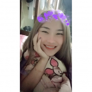 BIGO LIVE 🍁.Praew.🐍™の配信ルームへようこそ