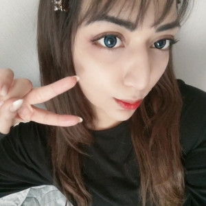 Watch Zara Lily Live Stream on BIGO LIVE