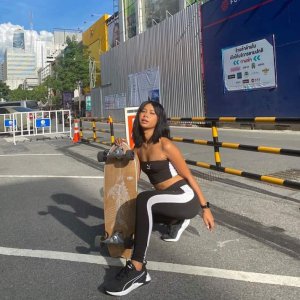 Watch Praew Is Live Stream on BIGO LIVE