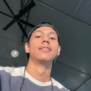 BIGO LIVE'da ABE.ZAA Canlı Yayın İzleyin