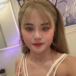 Watch Em Mun Live Stream on BIGO LIVE