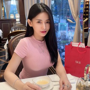 Watch 🌞Xuân Vy Live Stream on BIGO LIVE
