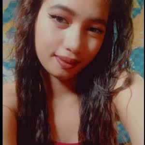 Watch @Queen👑👑😘 Live Stream on BIGO LIVE