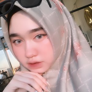 Watch Nur Aulia Azizah Live Stream on BIGO LIVE