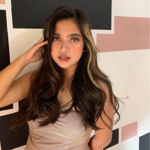 Watch 🅼·♡𝐀𝐫𝐢𝐢🩺 Live Stream on BIGO LIVE