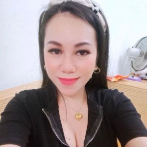 Watch Emily ᴄʙᴇ® Live Stream on BIGO LIVE