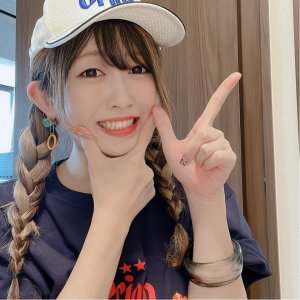 Watch MAGENTA RODEO🐴 Live Stream on BIGO LIVE