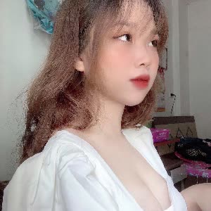 Watch Hun🍓 Live Stream on BIGO LIVE