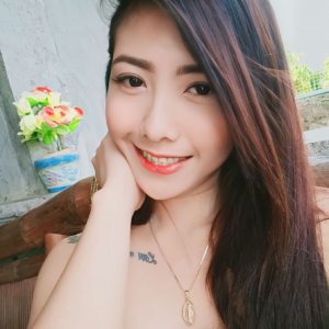 BIGO LIVE'da Cecille💋🍃 🅓 Canlı Yayın İzleyin