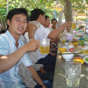 Watch ↷ϻ↶Huy's fram Live Stream on BIGO LIVE