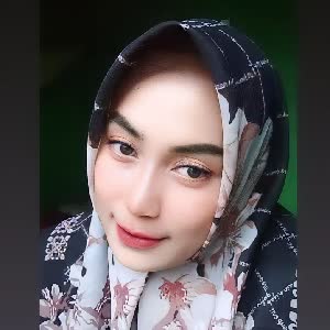 Watch 🐝Zeze🍒 Live Stream on BIGO LIVE