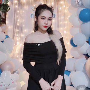 Watch 👑𝓚𝓮𝓷𝓵𝓵𝔂👸 Live Stream on BIGO LIVE