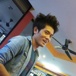 Watch maung win khin Live Stream on BIGO LIVE