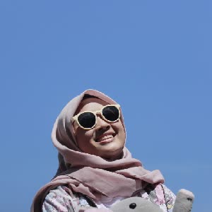 Watch BK Nadia Putri Live Stream on BIGO LIVE