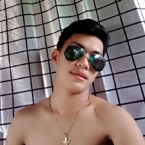 Watch ᗩꪜᏣ_Jerjer:) Live Stream on BIGO LIVE