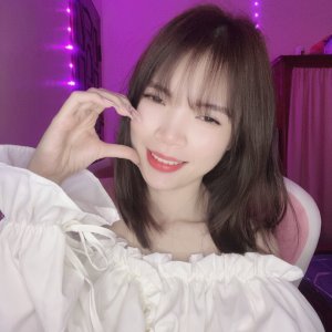 欢迎来到 𝐉𝐢𝐳𝐲 🦋的直播间