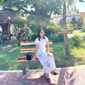 Watch Myat Lay Live Stream on BIGO LIVE