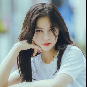 Watch Văn Hưởng 🥰 Live Stream on BIGO LIVE