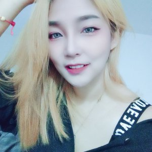 Watch 🌹 𝔍𝔦𝔭ℨ𝔶 🌹 Live Stream on BIGO LIVE