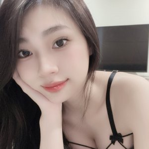 Watch Trà Ruby 💎 Live Stream on BIGO LIVE