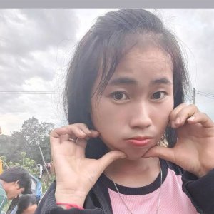 Watch 𝓜𝔂𝓕🍒Maiv Vwj Live Stream on BIGO LIVE