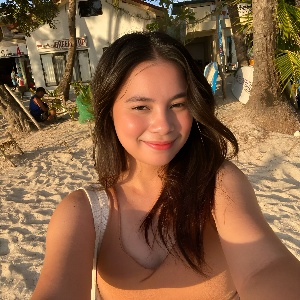 Watch Maxineeee🔥 Live Stream on BIGO LIVE