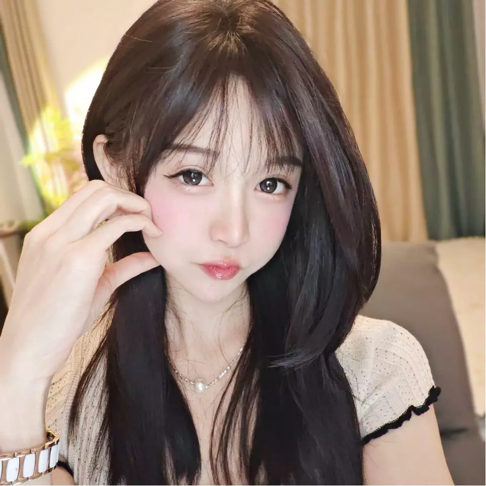 Watch putri smile Live Stream on BIGO LIVE