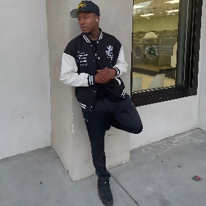 Watch 🎱💯Trey🔥 Live Stream on BIGO LIVE